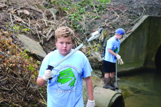 Clark students help remove trash from creek - Winchester Sun ...