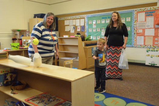 Preschool fall festival draws more than 500 - Winchester Sun ...