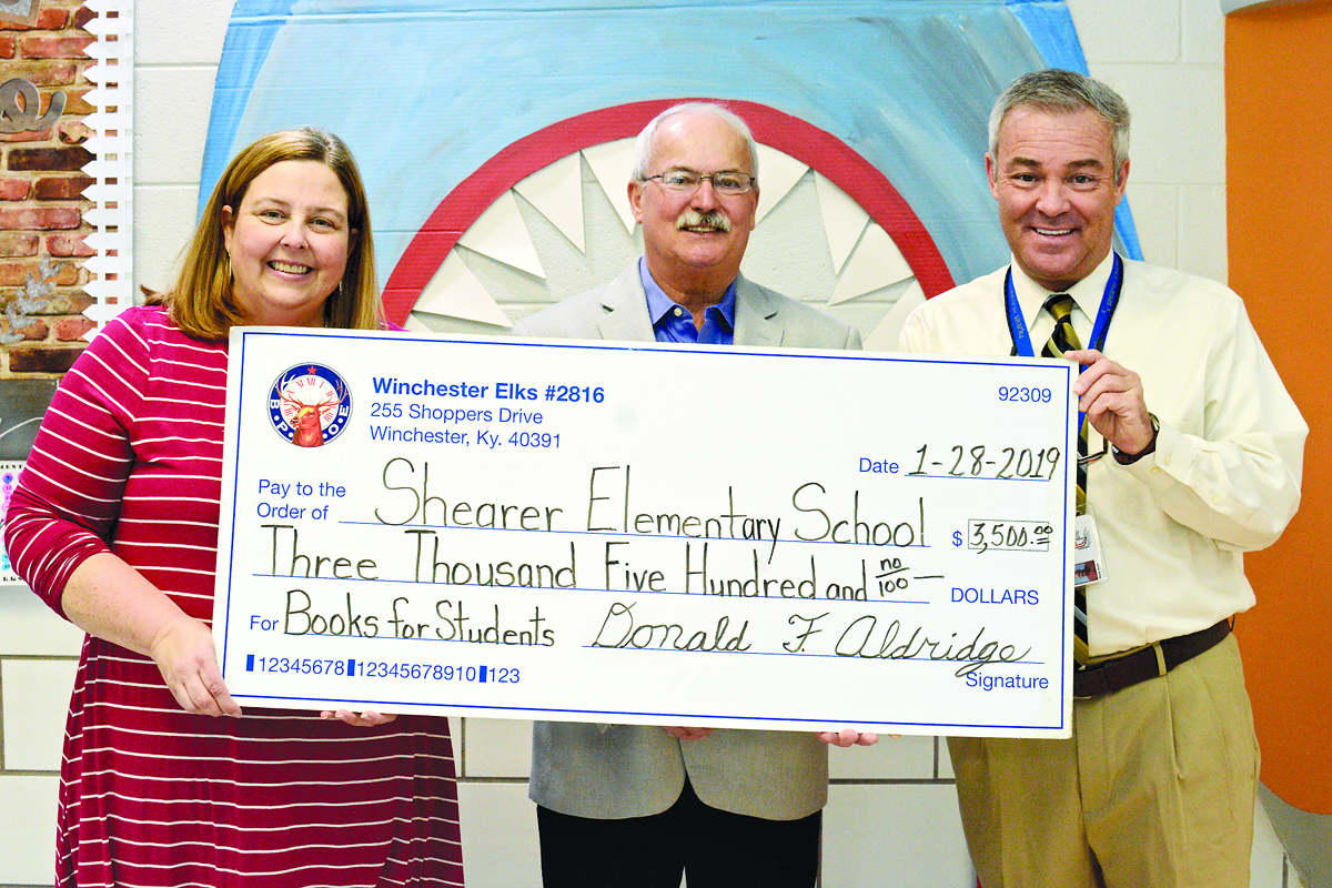 Elks lodge donates to Shearer reading program | Winchester Sun