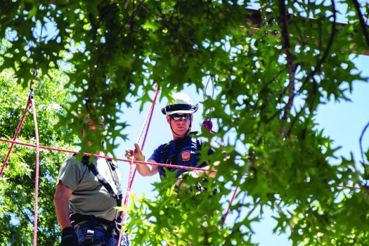 Firefighters train for extrication | Winchester Sun