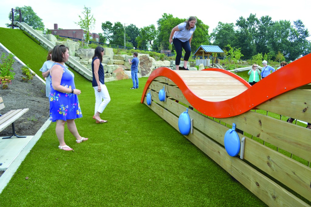 Group gets sneak peek at Legacy Grove - Winchester Sun | Winchester Sun