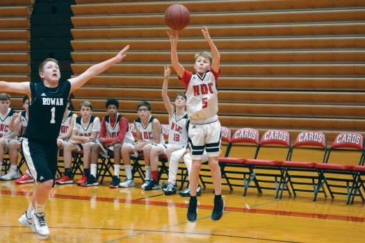 Campbell sweeps Rowan County in home opener - Winchester Sun ...