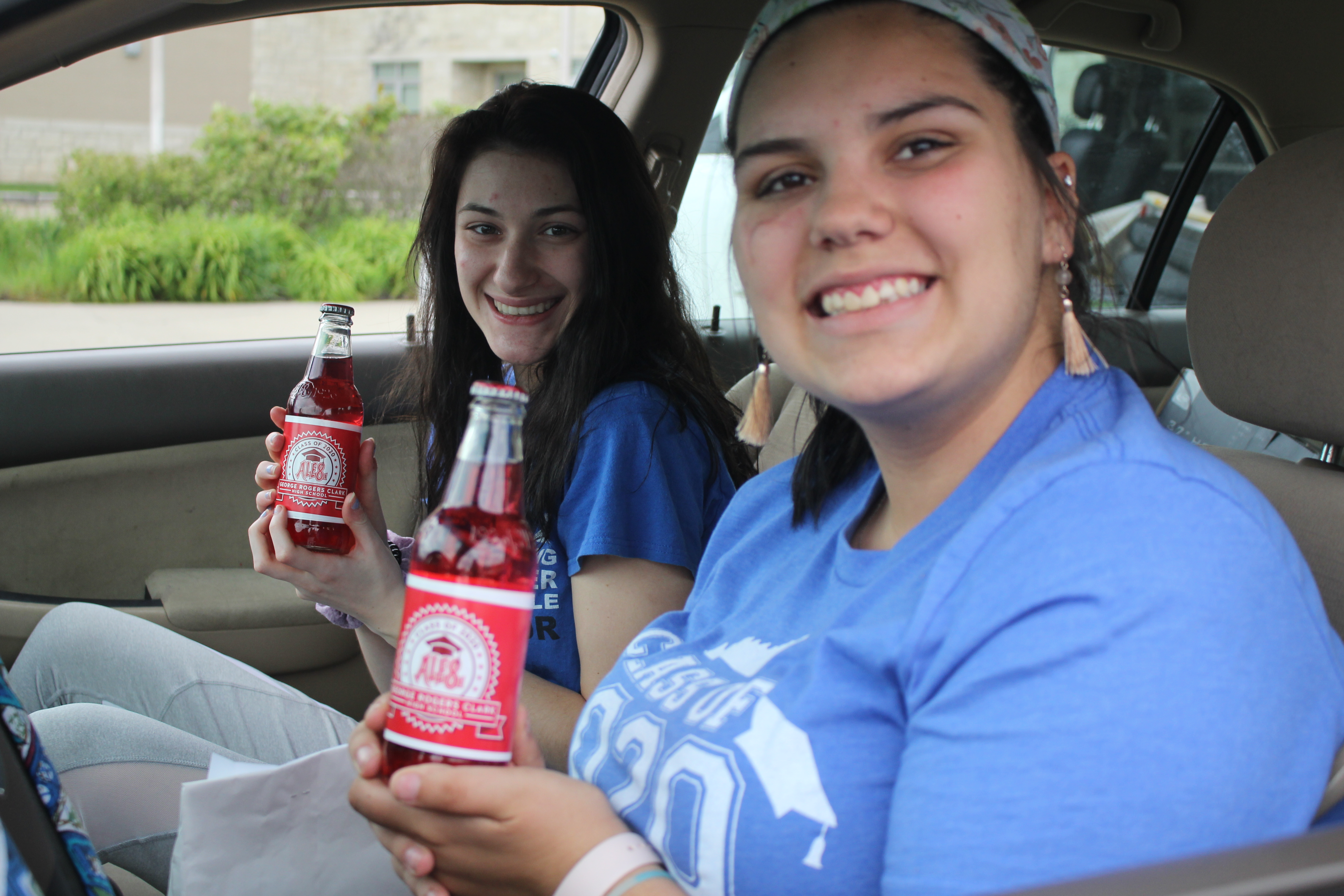 A special sendoff: Moms team up to honor GRC Class of 2020 - Winchester ...