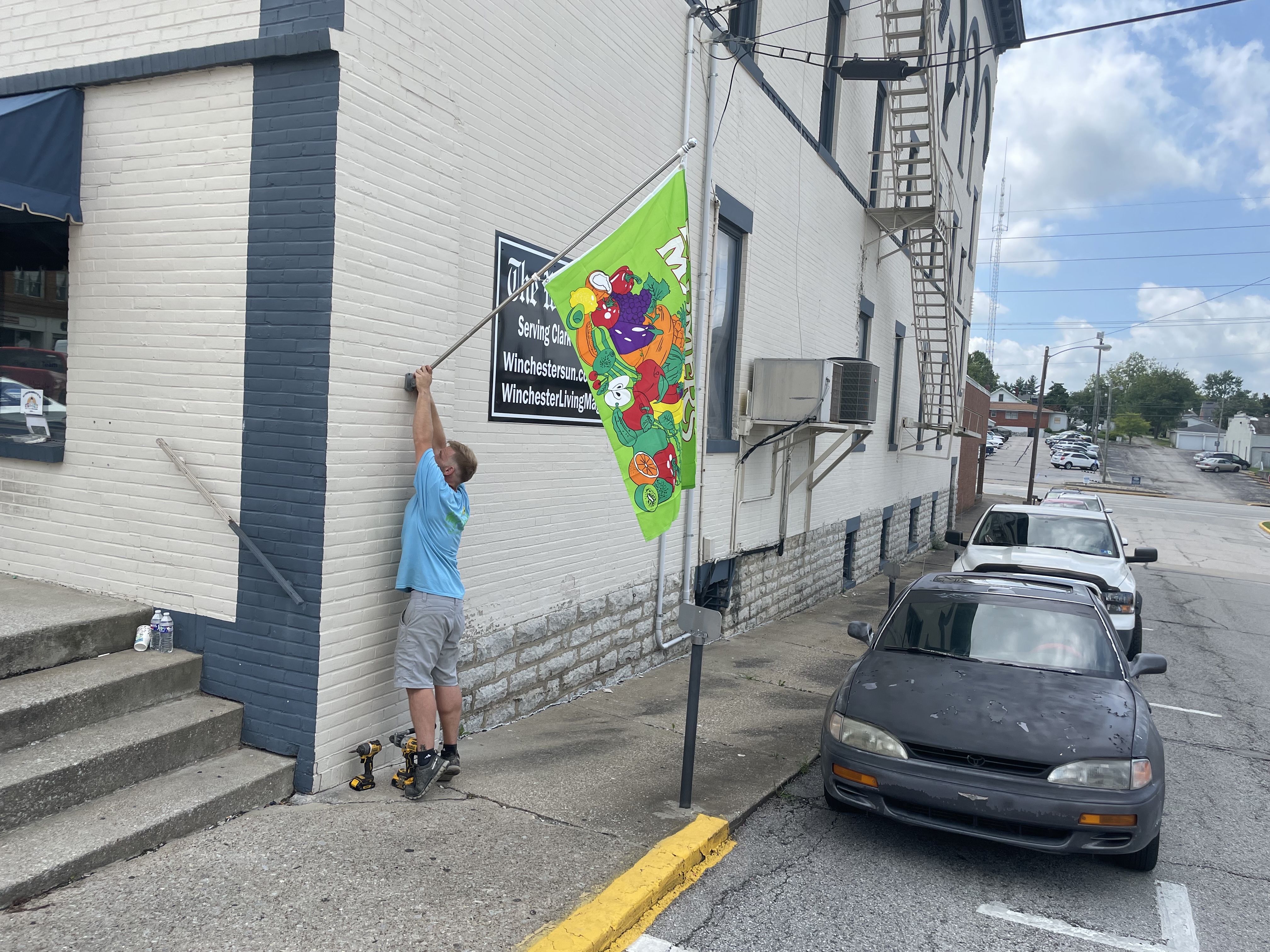 Flag of the Month Series takes shape downtown | Winchester Sun