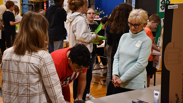 Dollars and Sense program helps Baker students learn to budget ...