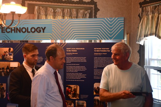 Congressman Andy Barr speaks to Rotary Club, tours museum during ...