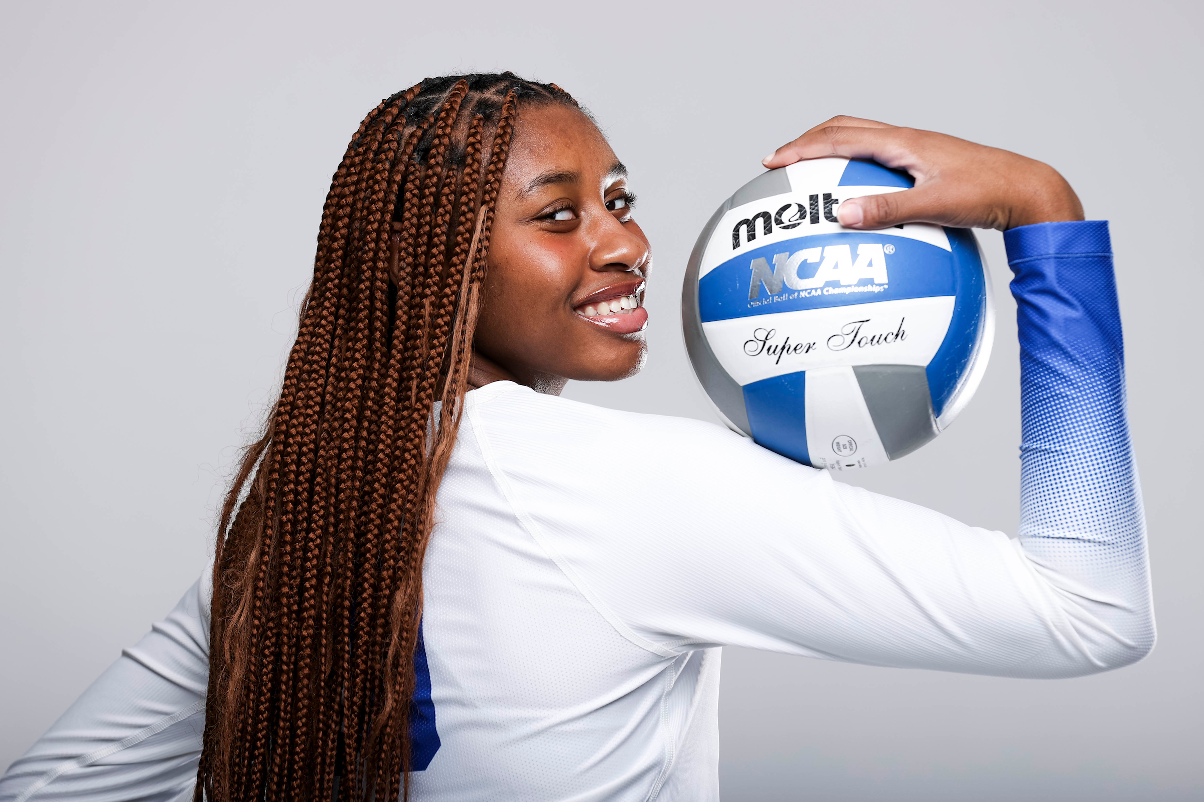 Kennedy Washington loves ‘everything’ about UK volleyball | Winchester Sun